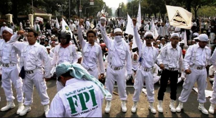 Sejarah FPI - PinterPolitik.com