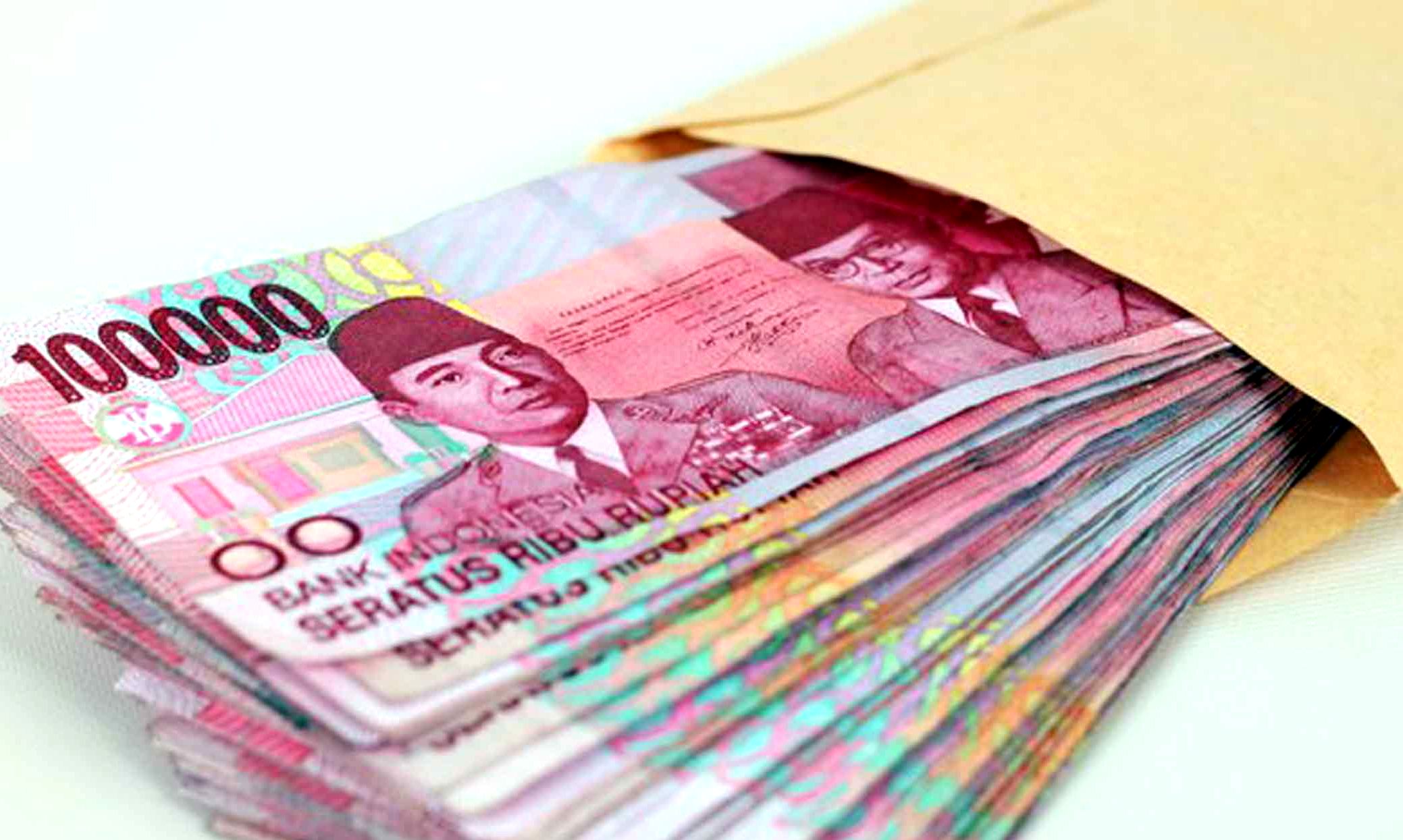 Ormas Minta THR? Laporkan! - PinterPolitik.com