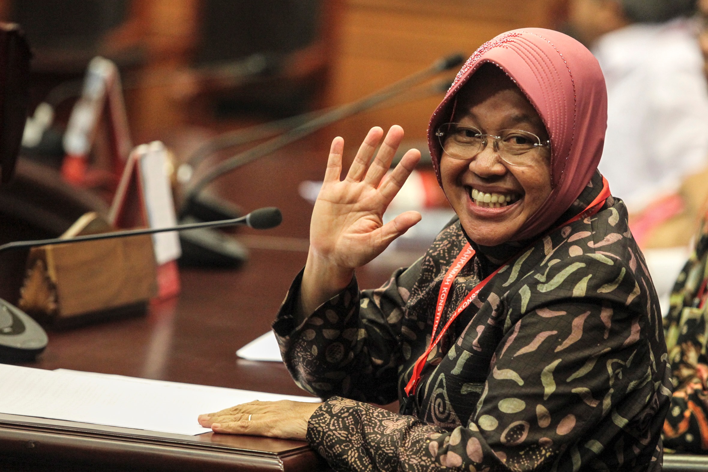 Naik Kelas, Risma Jadi Menteri? - PinterPolitik.com