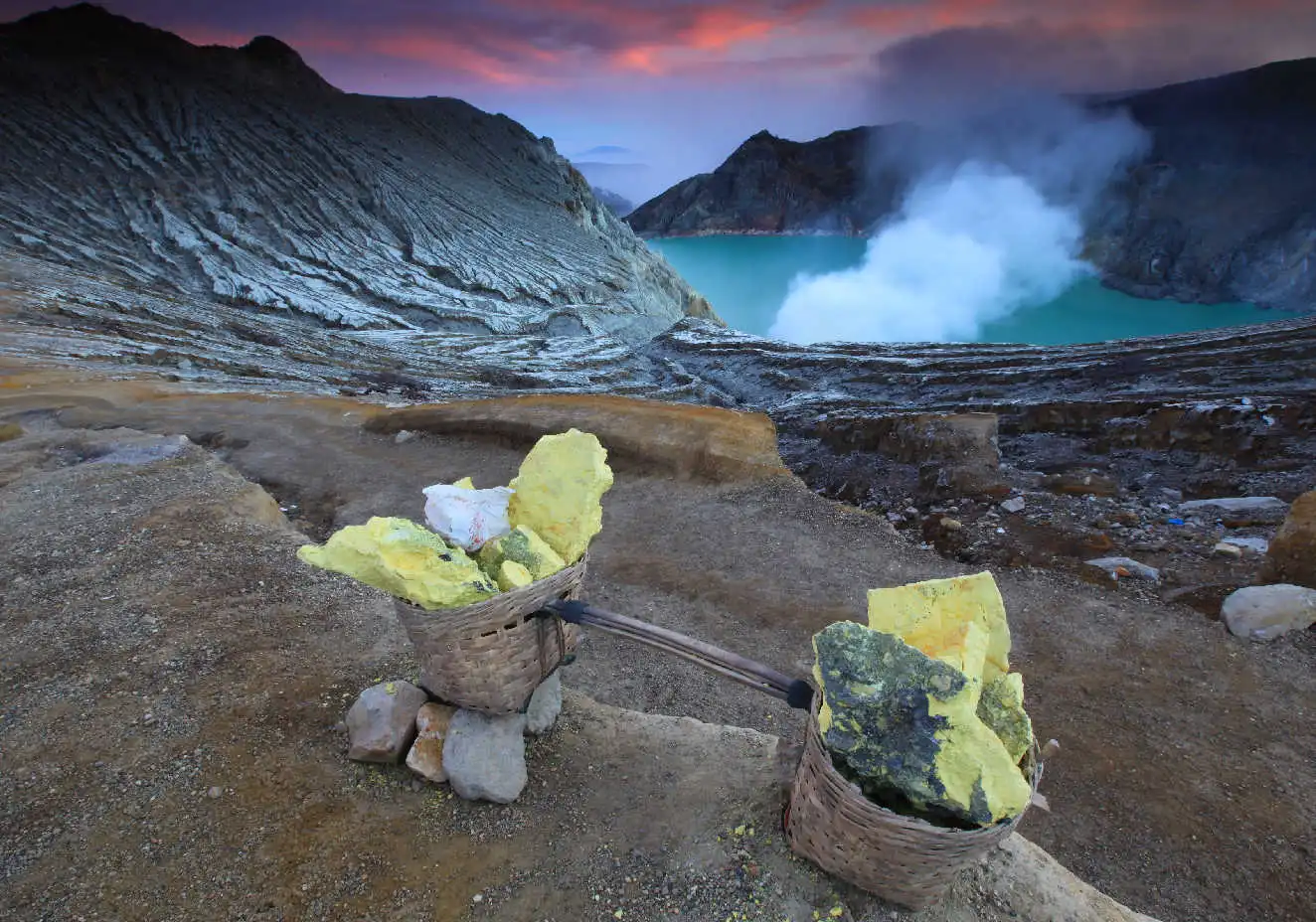 Geopark Ijen Resmi Masuk UNESCO Global Geopark
